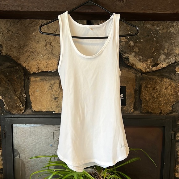 Under Armour | Tops | Nwt Under Armour Heat Gear White Ribbed Tank ...